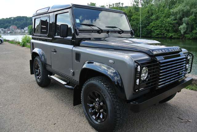 tweedehands Land Rover Defender in stock in België