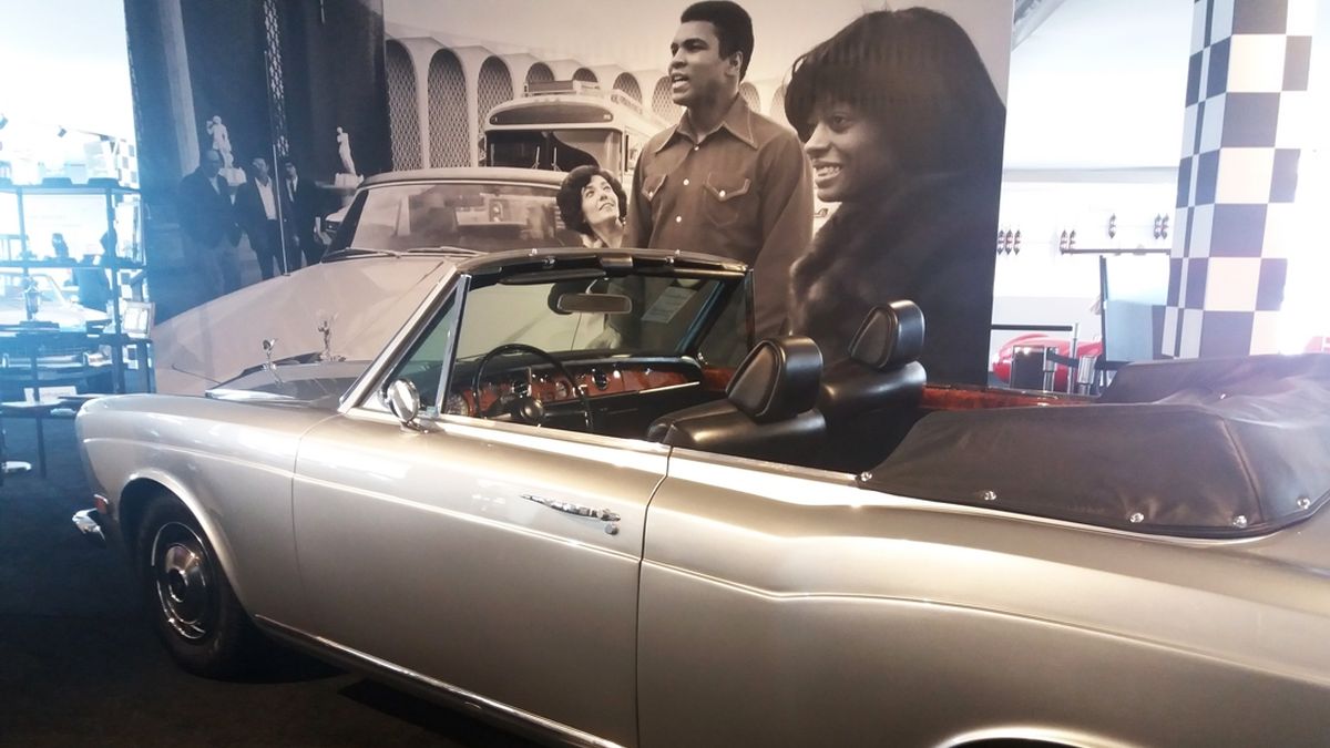 La Rolls-Royce de Muhammad Ali rapporte 115.000 eu... | Gocar.be