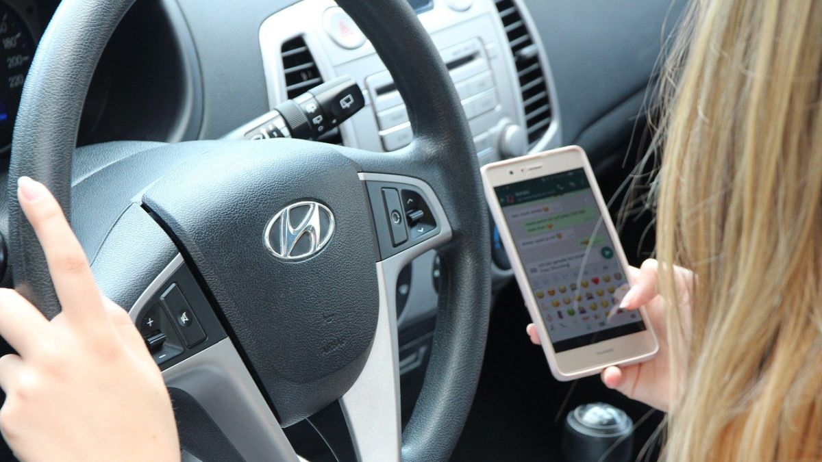 1 Bruxellois sur 5 utilise son gsm sans kit mains-... | Gocar.be