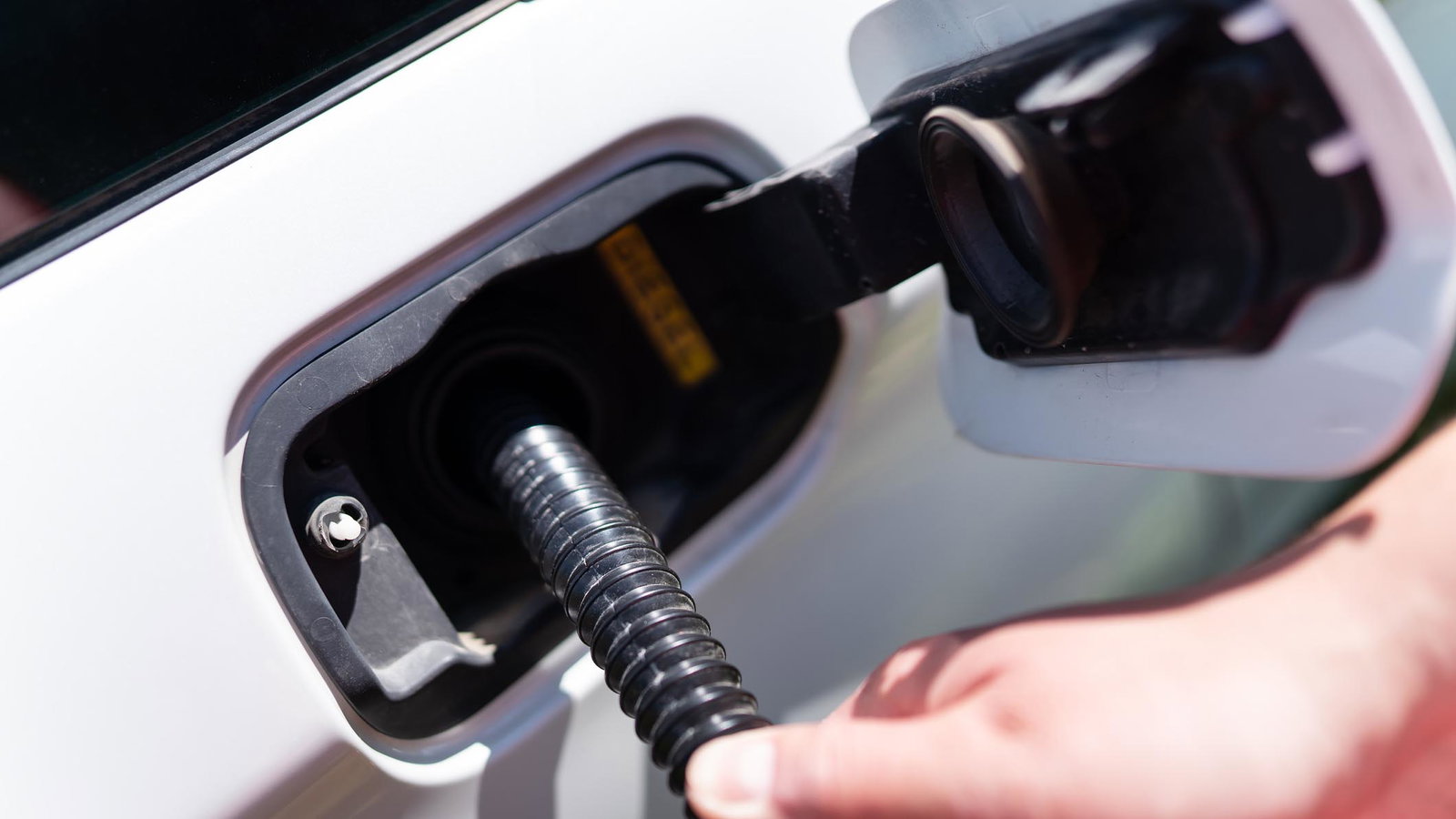 Douane heeft nieuwe technieken om rode diesel op t... | Gocar.be