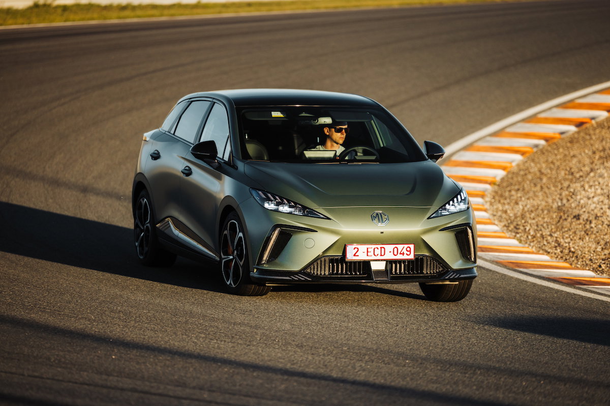 TEST MG4 XPower: superbooster voor spotprijs | Gocar.be