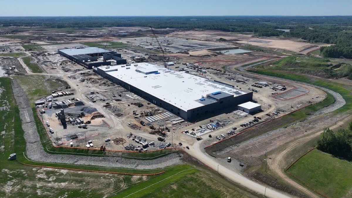 Toyota investeert 8 miljard dollar in nieuwe accufabriek - Business AM