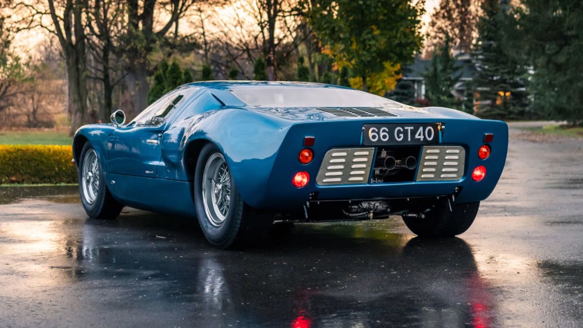 Deze Ford GT40 is gerestaureerd door een beroemde... | Gocar.be